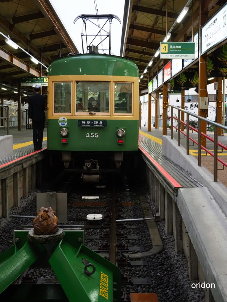 江ノ電300形、静かなる鎌倉にて | RAILRAILRAIL 毎日鉄道写真とともに！